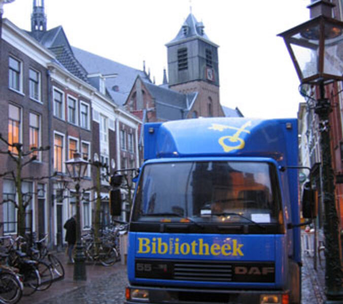 Bibliotheek Leiden neemt Wireless bibliobus in gebruik | Sleutelstad