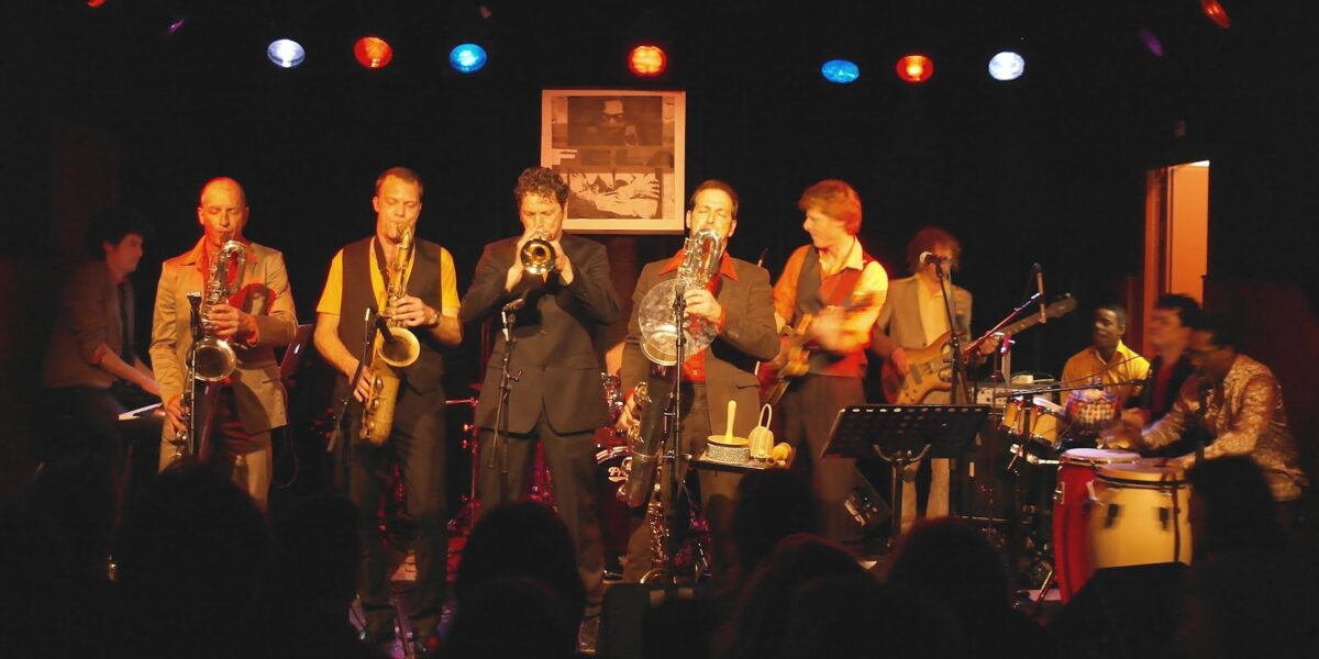 De X over 25 jaar wereldmuziek in Leiden bij Live071 | Sleutelstad