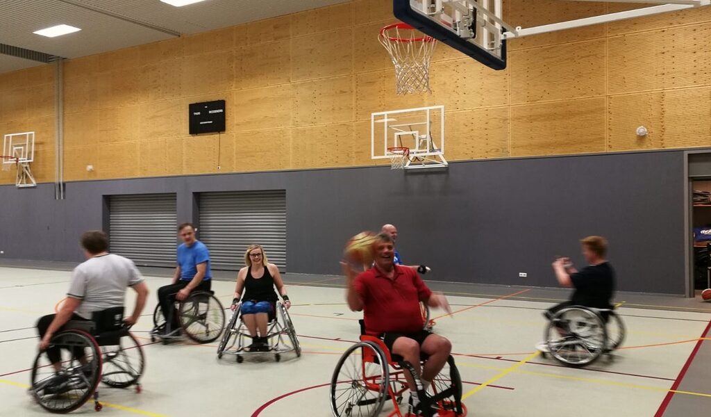 Aanvraag sportrolstoel vereist geduld en veel telefoontjes | Sleutelstad