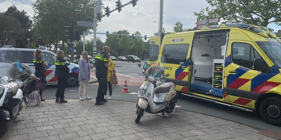 Botsing tussen auto en fiets op Sumatrastraat | Sleutelstad