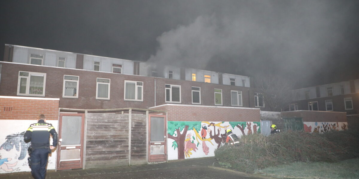 Veel rook en waterschade bij zolderbrand Kooihof | Sleutelstad