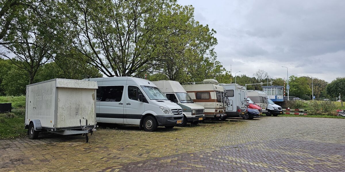 CDA wil parkeervergunning voor eigenaren camperbusjes zonder auto ...