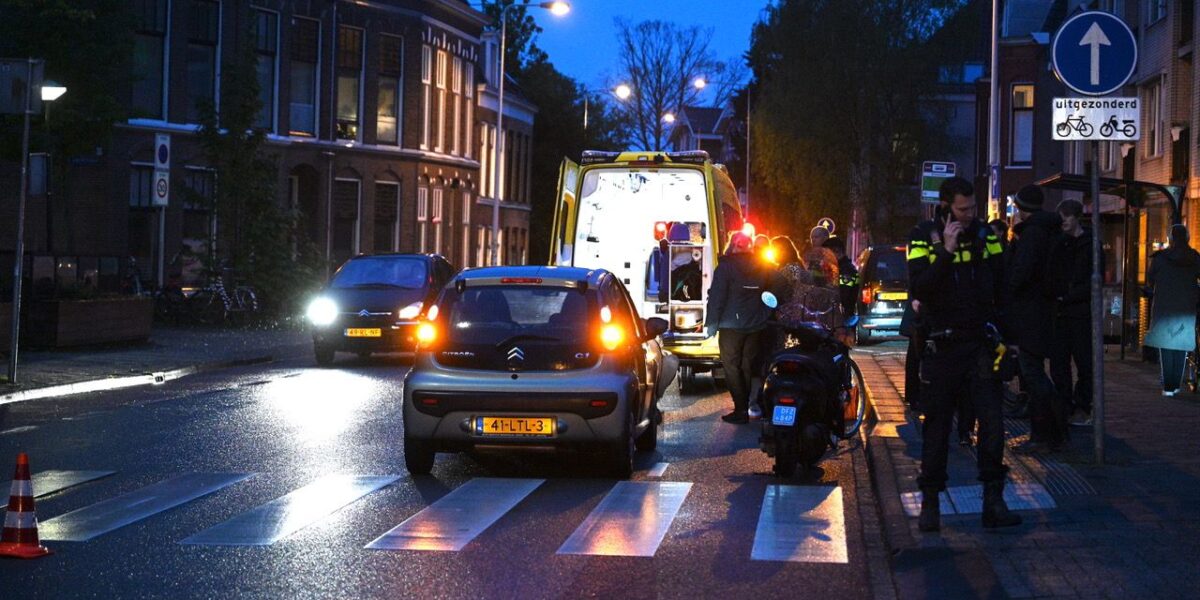 Voetganger gewond bij aanrijding op Haagweg in Leiden | Sleutelstad