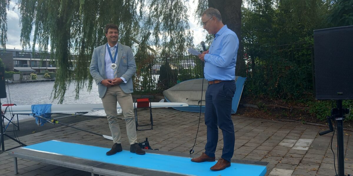 Zilveren medaillewinnaar Stef Broenink gehuldigd bij Njord | Sleutelstad