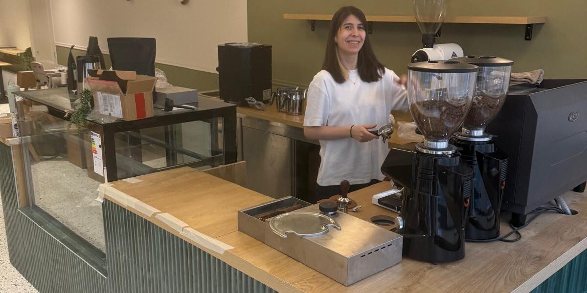 Opening Grieks-Turkse delicatessenzaak Roka op de Hogewoerd | Sleutelstad
