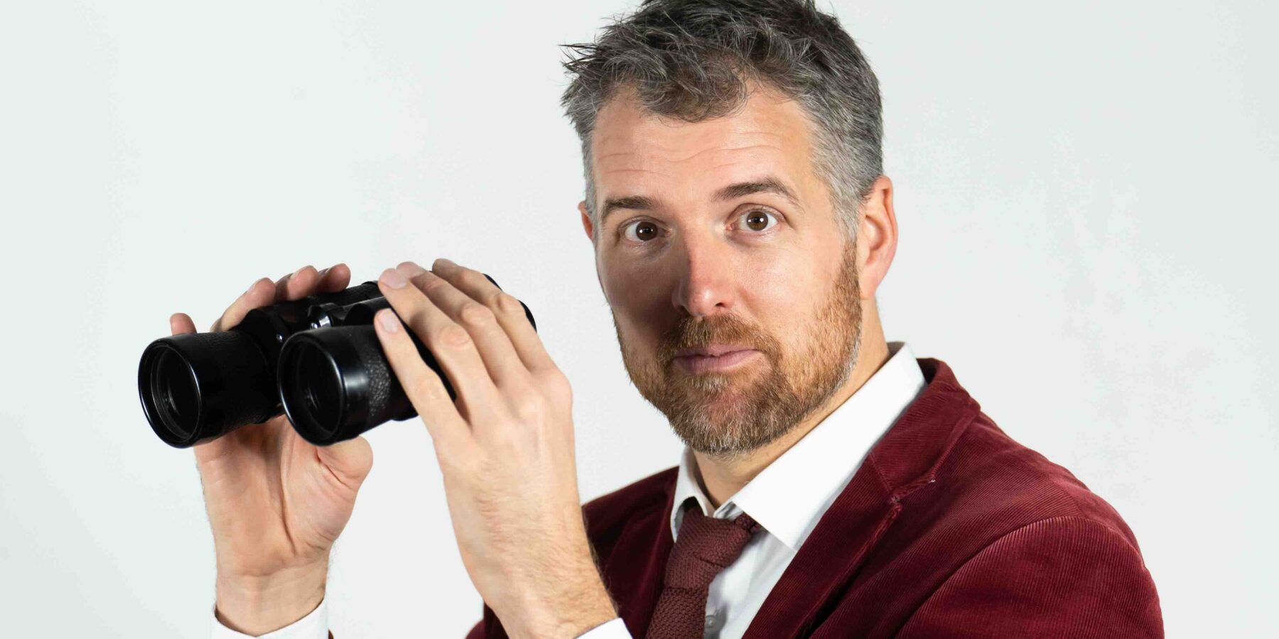 Stroman kijkt vooruit in conference in Rijksmuseum van Oudheden ...